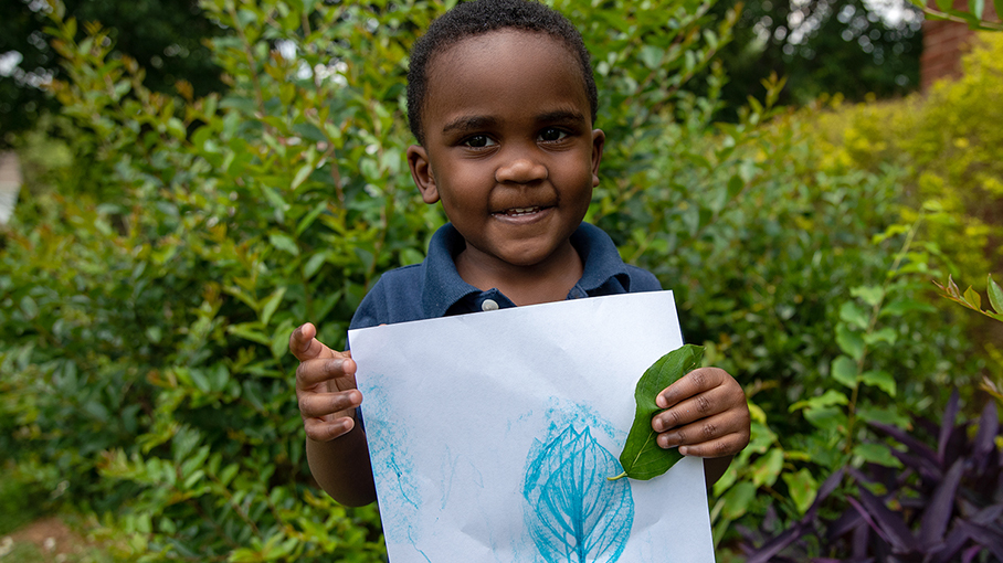 Make Leaf and Bark Rubbings | Crafts for Kids | PBS KIDS for Parents